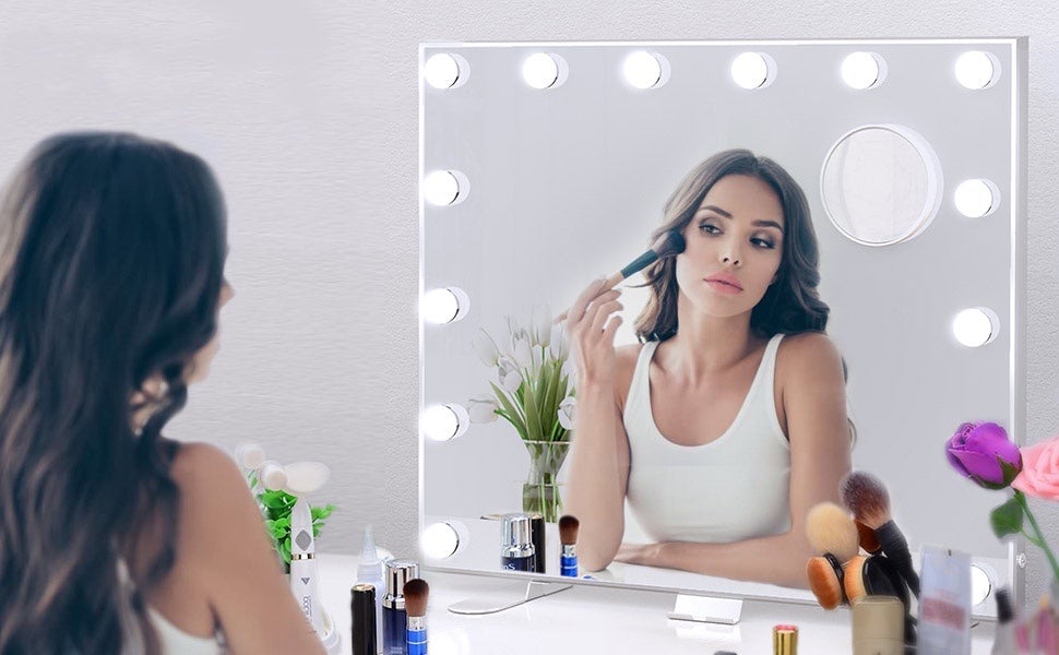 How To Choose The Best Makeup Mirror For You Fenchilin FENCHILIN How To Choose The Best Makeup Mirror For You Fenchilin FENCHILIN